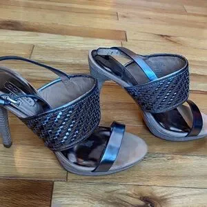 Coach | Shoes | Coach Steffi Silver Metallic Woven Heel Sandals Size 7 ...